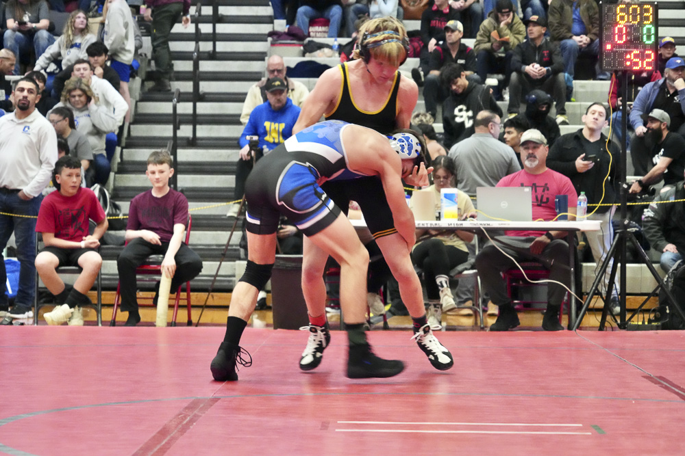 Clatterbaugh, Harvey crowned champs at Warrior Classic | The Herald ...